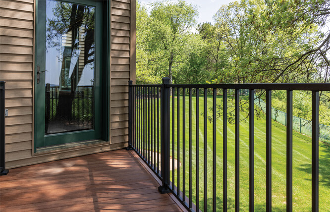 UltraDeck | Railing